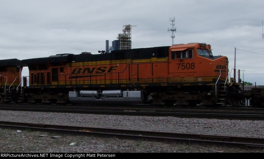 BNSF 7508